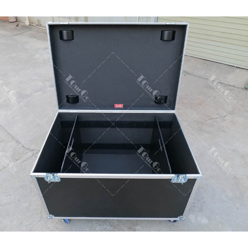 45.25″ x 20.25″ x 18.5″ Bottom Interior Cable Utility Trunk Touring ...